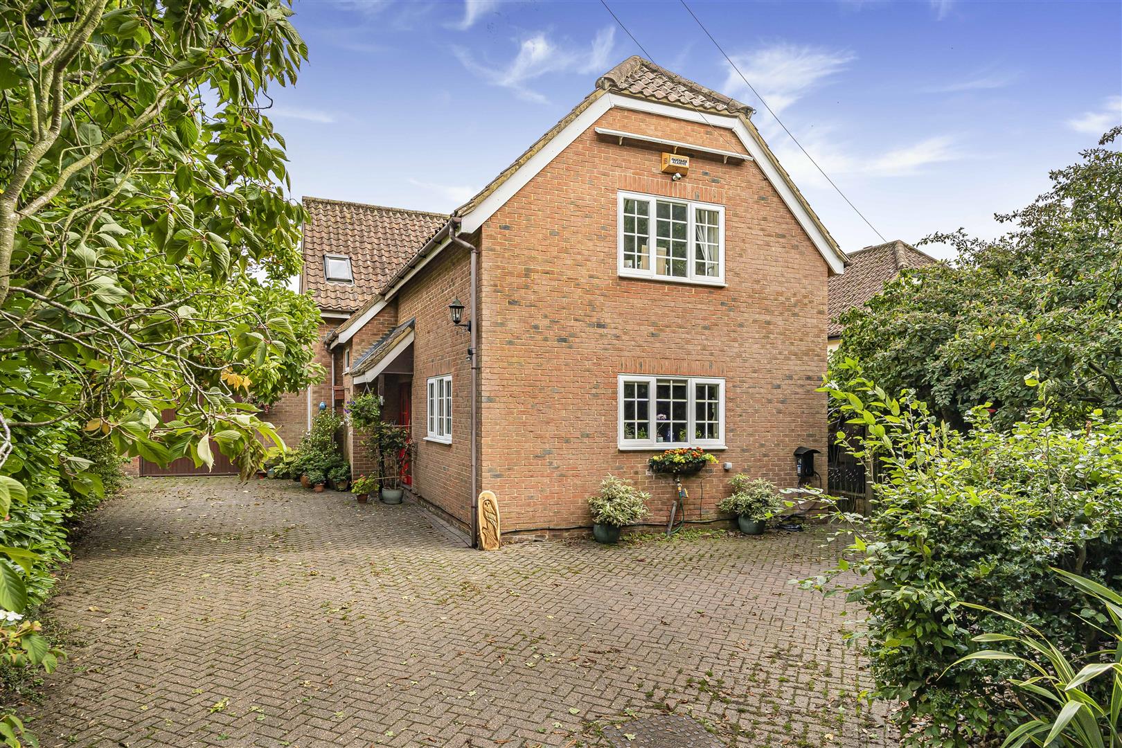 4 Bedroom for sale in Balsham - Cheffins Cambridge Sales - Ref 34183654